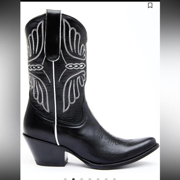 Idyllwind | Shoes | Idyllwind Boot Barn Black Cowboy Boots | Poshmark
